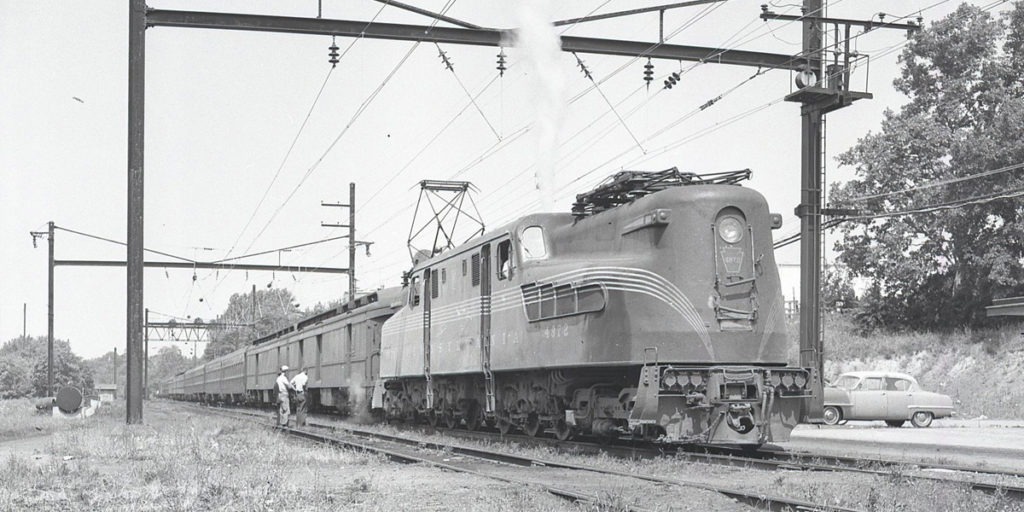 Pennsylvania Railroad GG1 4872, Haws Avenue, Norristown, Pa. Boy Scout Jamboree train. Photo by ...