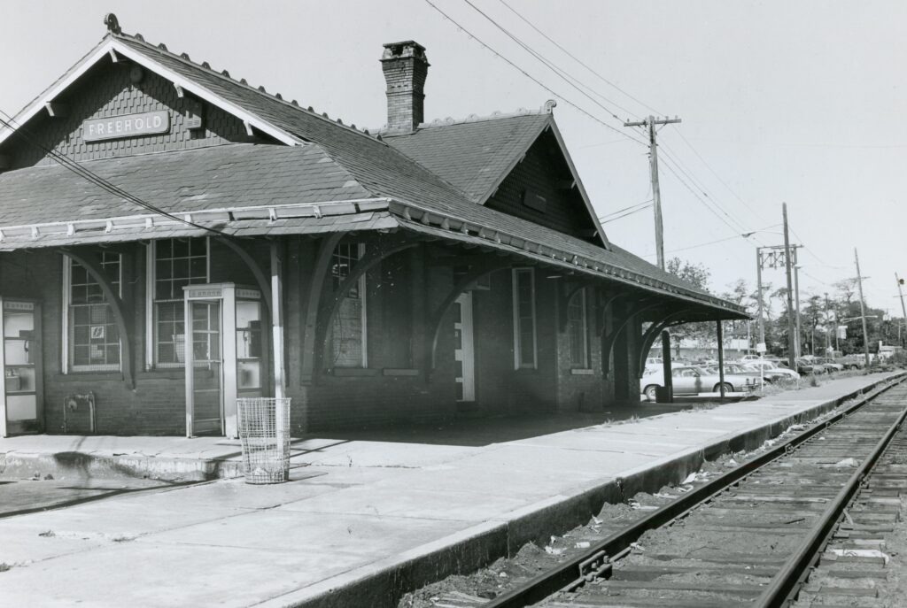 NRHS PRR Freehold NJ looking east 1981 Bill Longo | National Railway ...